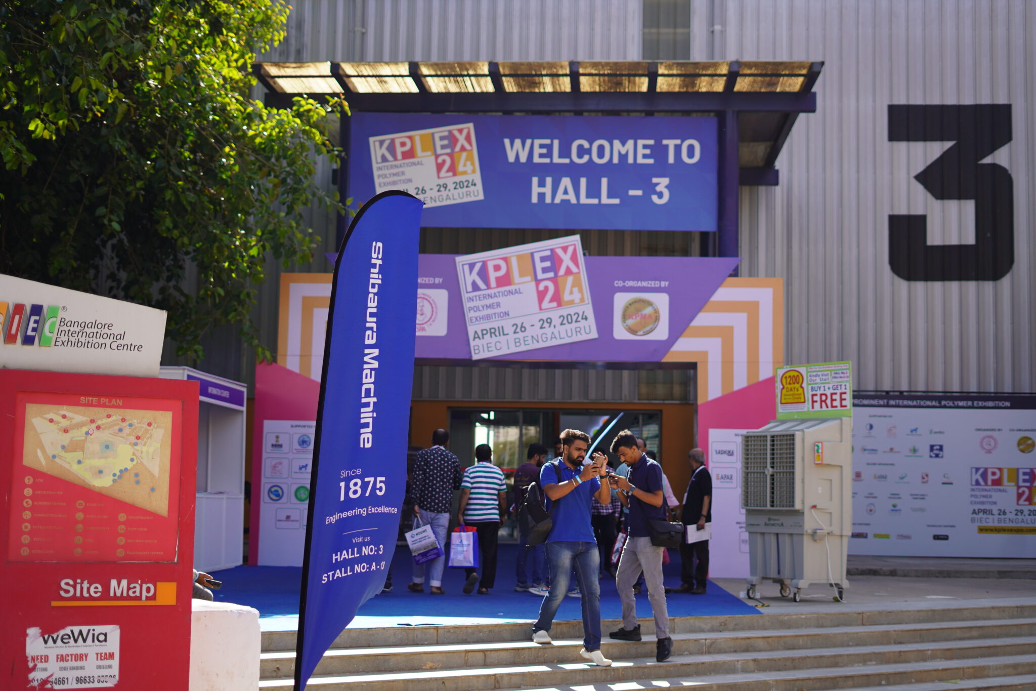 About Us – alpha cds